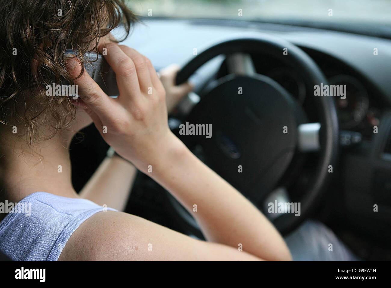 Car phone hi-res stock photography and images - Alamy