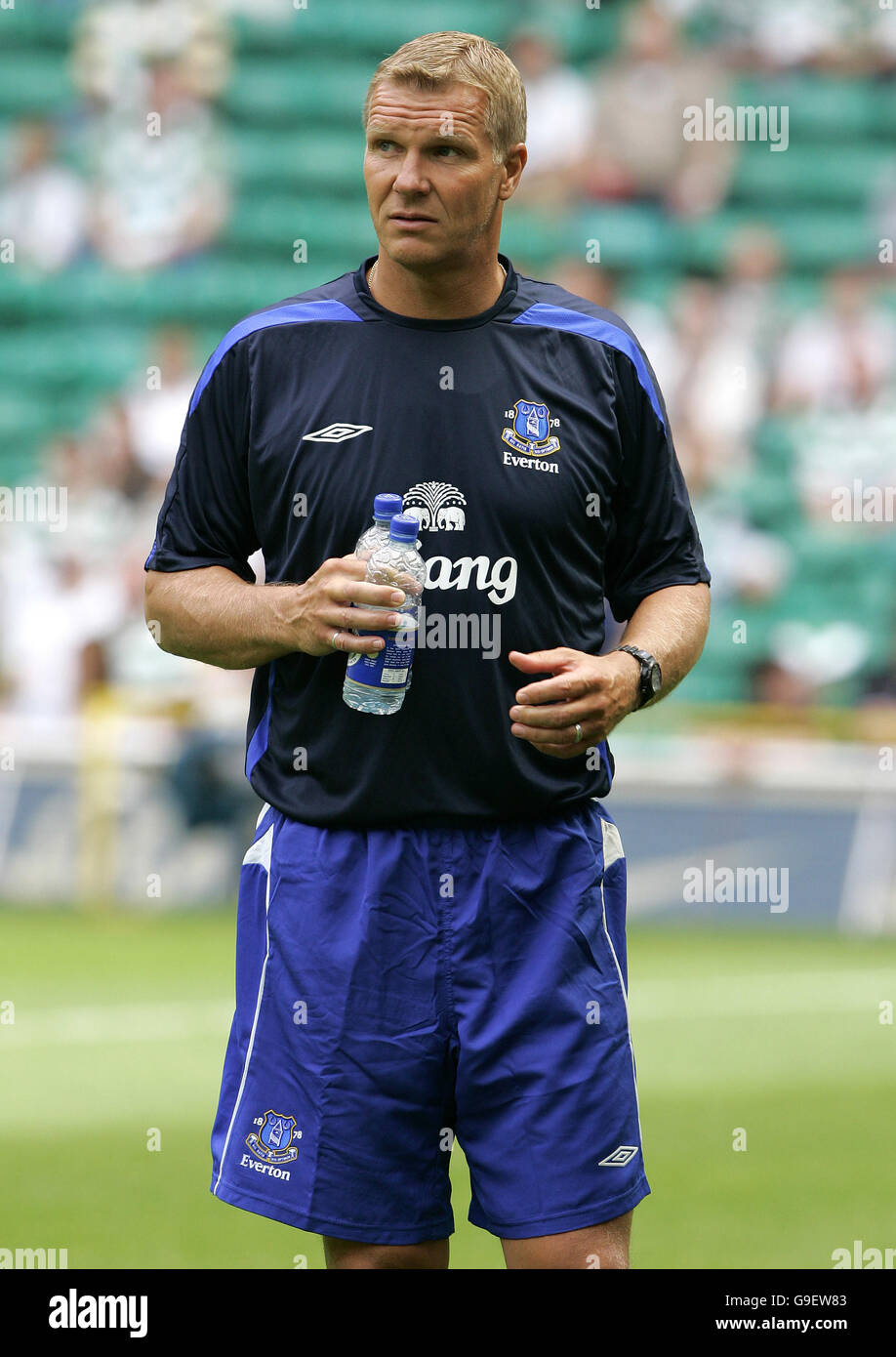 Soccer friendly celtic everton celtic hi-res stock photography and ...