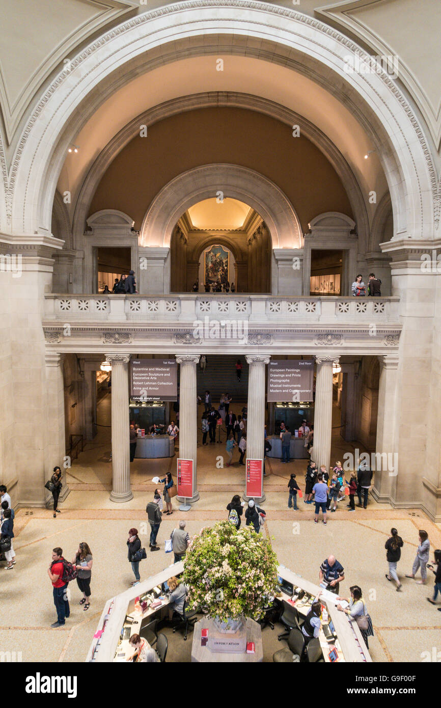 Great Hall at the Metropolitan Museum of Art, NYC, USA Stock Photo - Alamy