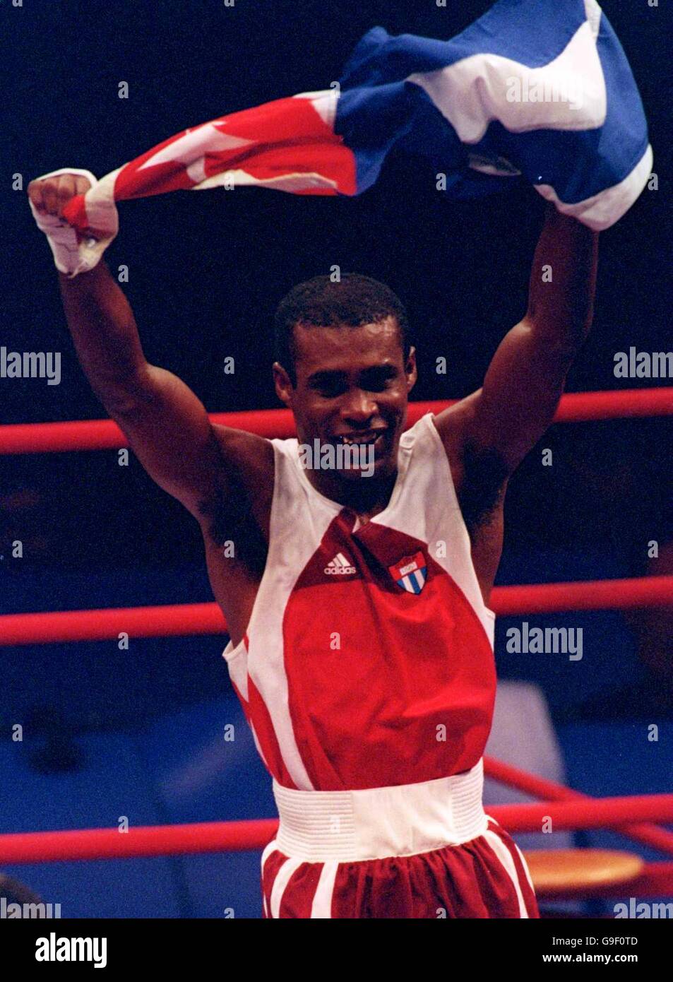 Sydney 2000 Olympic Games - Boxing - 60kg - Final. Cuba's Mario ...
