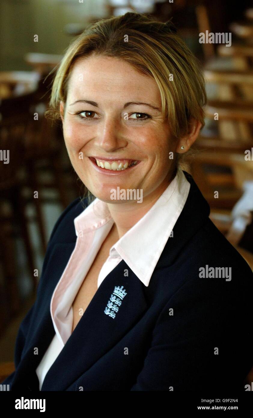 Cricket - Lord's Long room - Charlotte Edwards Stock Photo - Alamy