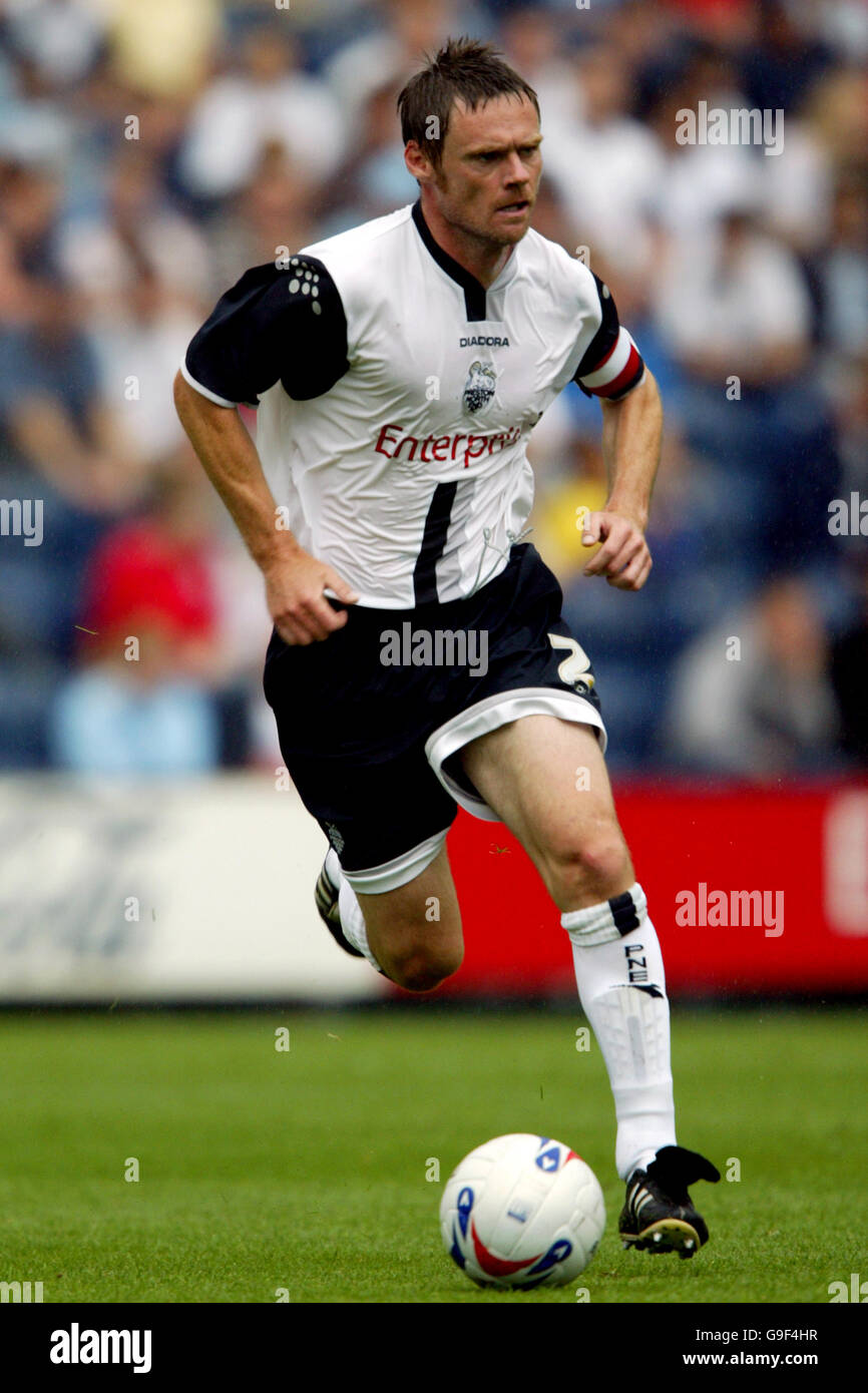 Graham alexander manchester united hi-res stock photography and images ...
