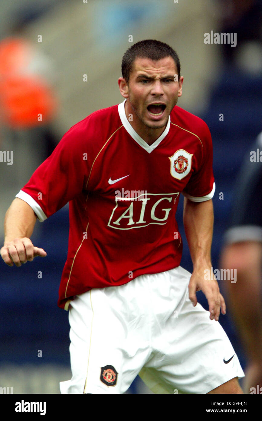 Phil bardsley manchester united hi-res stock photography and images - Alamy