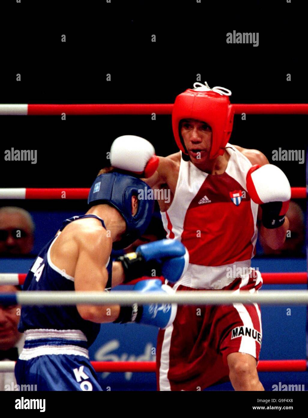 Sydney 2000 Olympic Games - Boxing - 51kg - First Round Stock Photo - Alamy