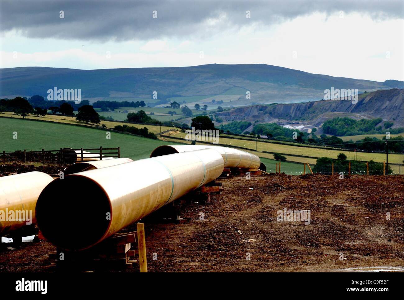 Underground pipeline hi-res stock photography and images - Alamy