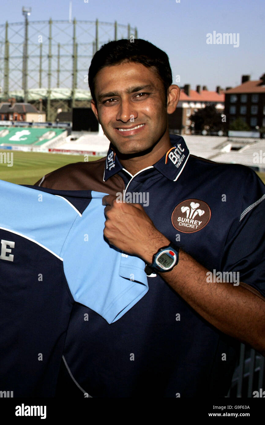 Cricket surrey press conference anil kumble signing the brit oval hi ...