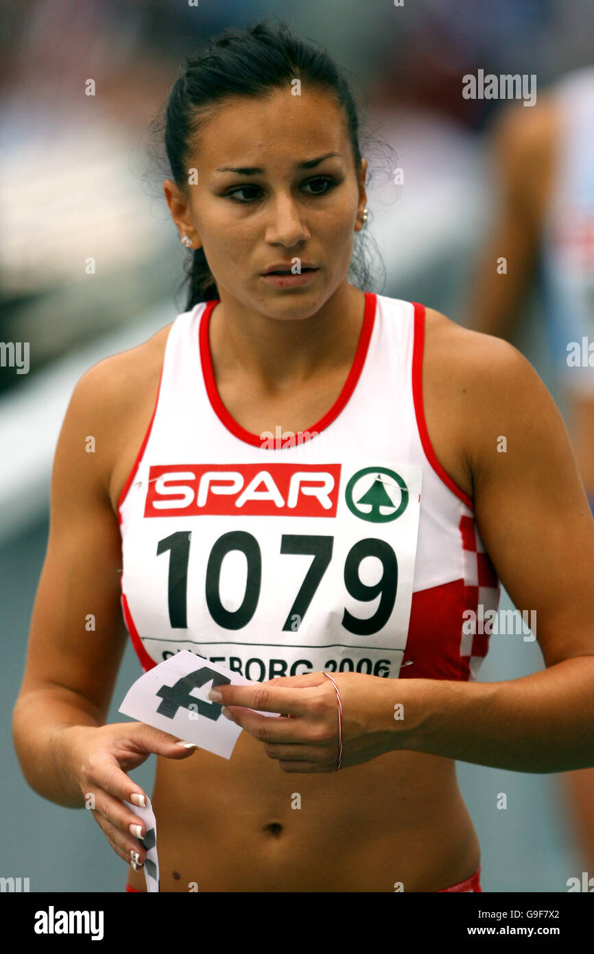 Andrea ivancevic hi-res stock photography and images - Alamy