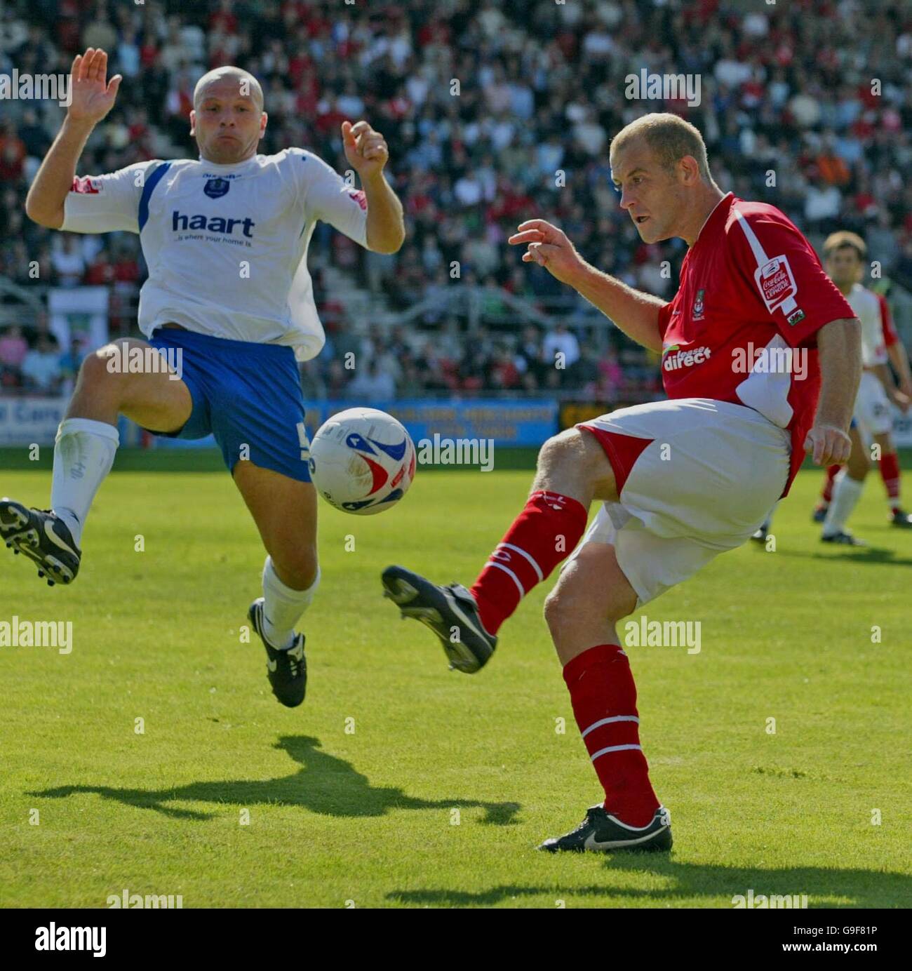 Wrexhams steve evans hi-res stock photography and images - Alamy