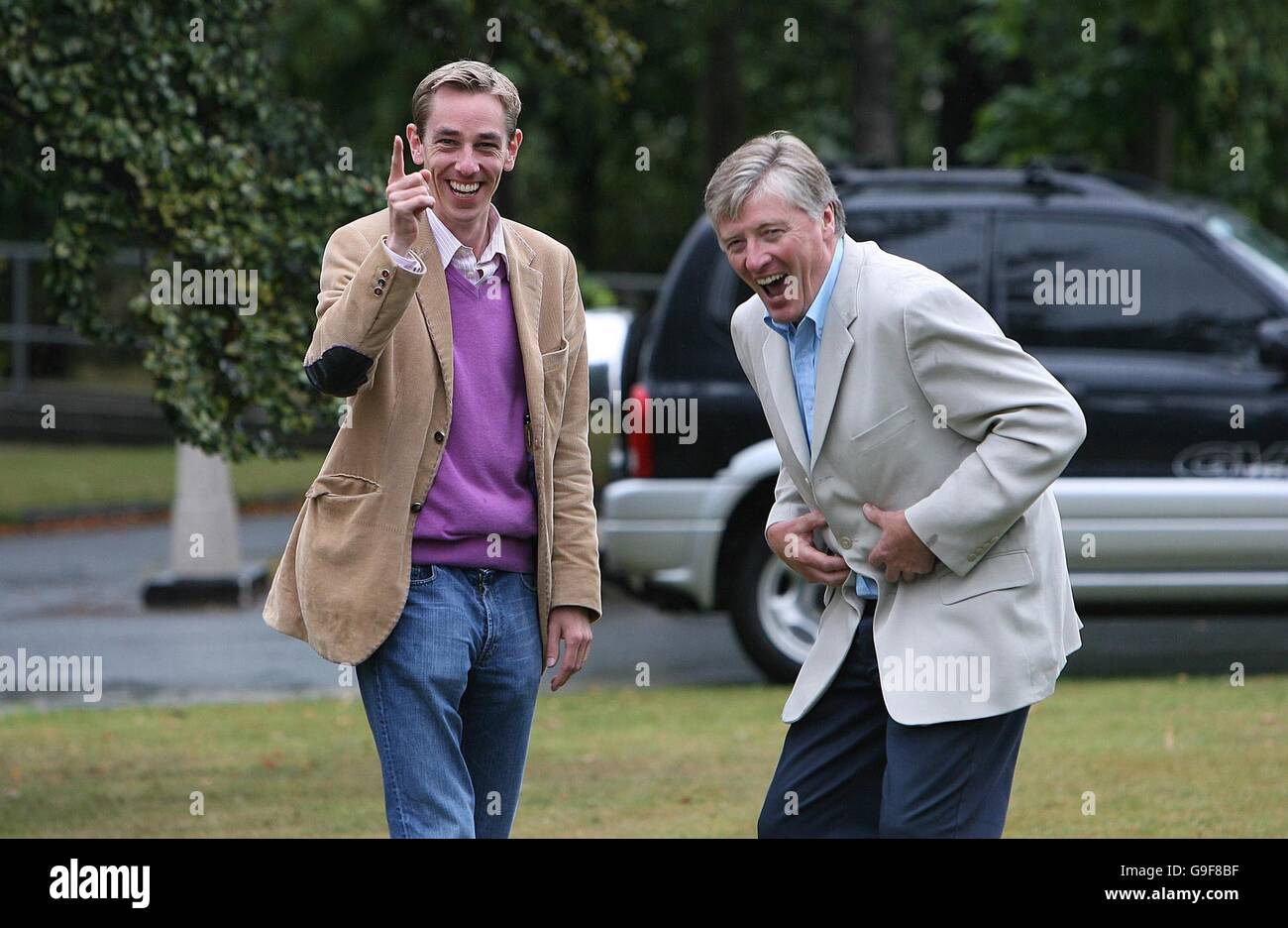 Rte presenters hi-res stock photography and images - Alamy