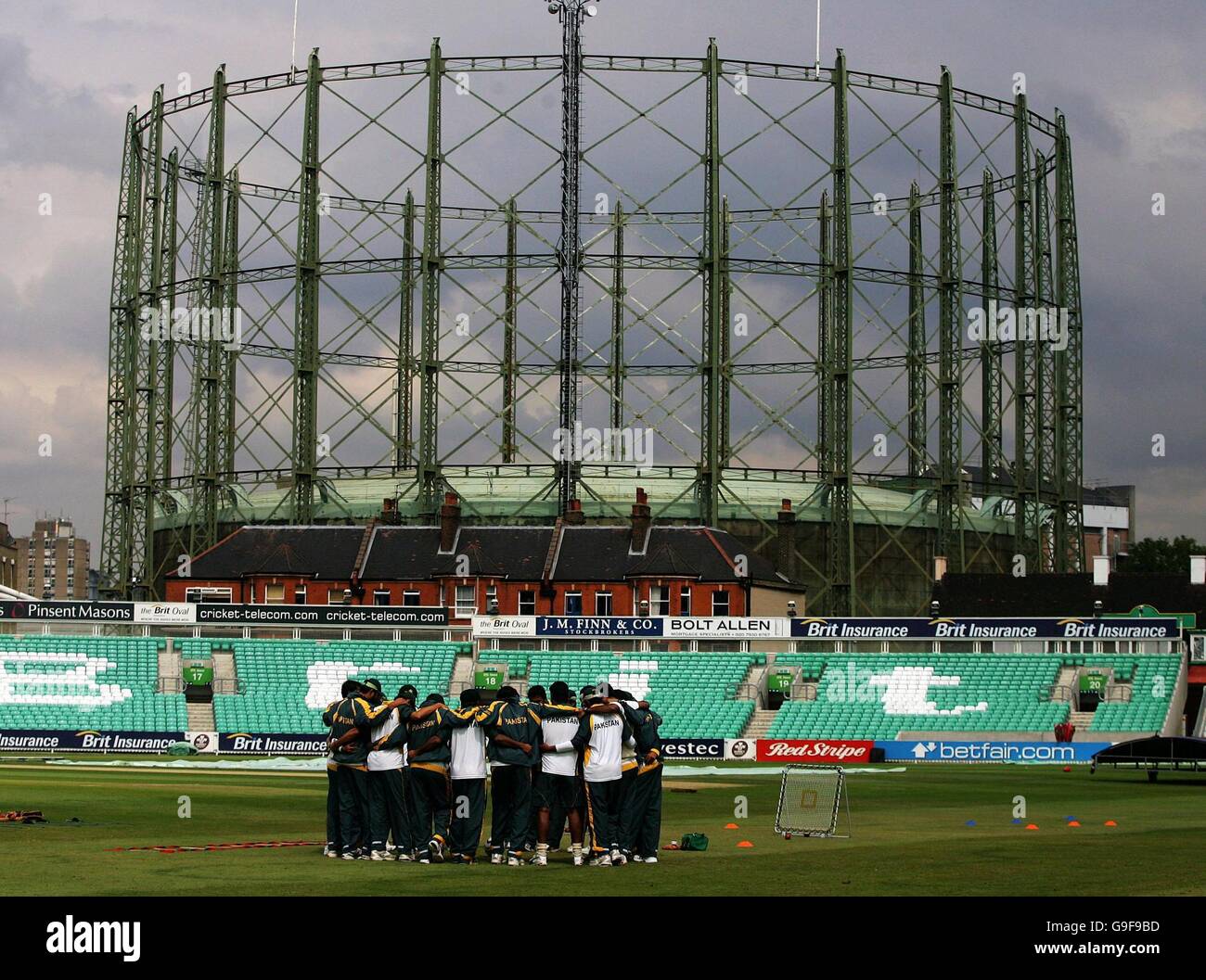 CRICKET - Pakistan nets session - London Stock Photo - Alamy