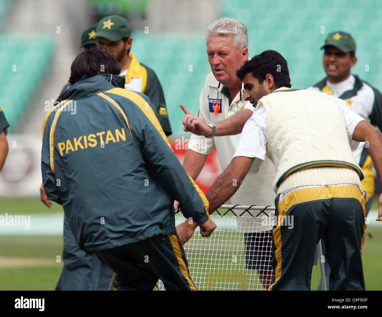 CRICKET - Pakistan nets session - London Stock Photo - Alamy