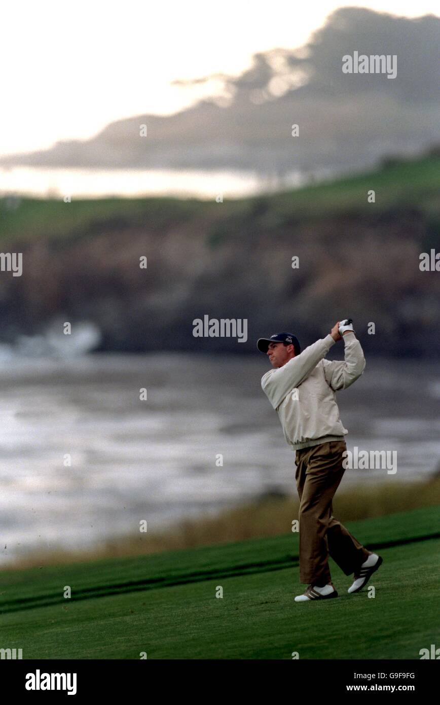 Golf - 2000 US Open Championship - Second Day Stock Photo - Alamy