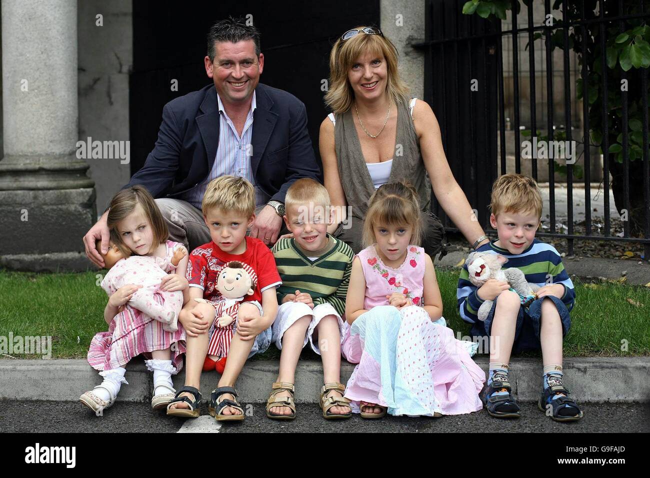 Quintuplets hi-res stock photography and images - Alamy