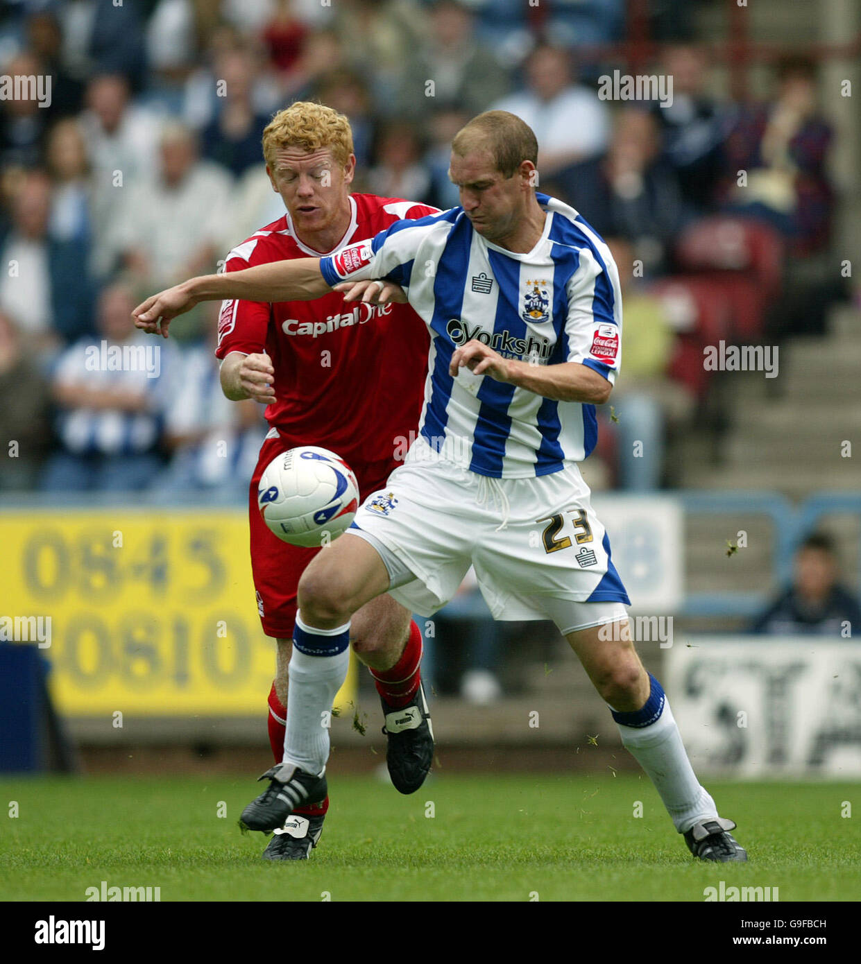 Huddersfield's Town's Andy Booth and Nottingham Forest's Gary Holt ...