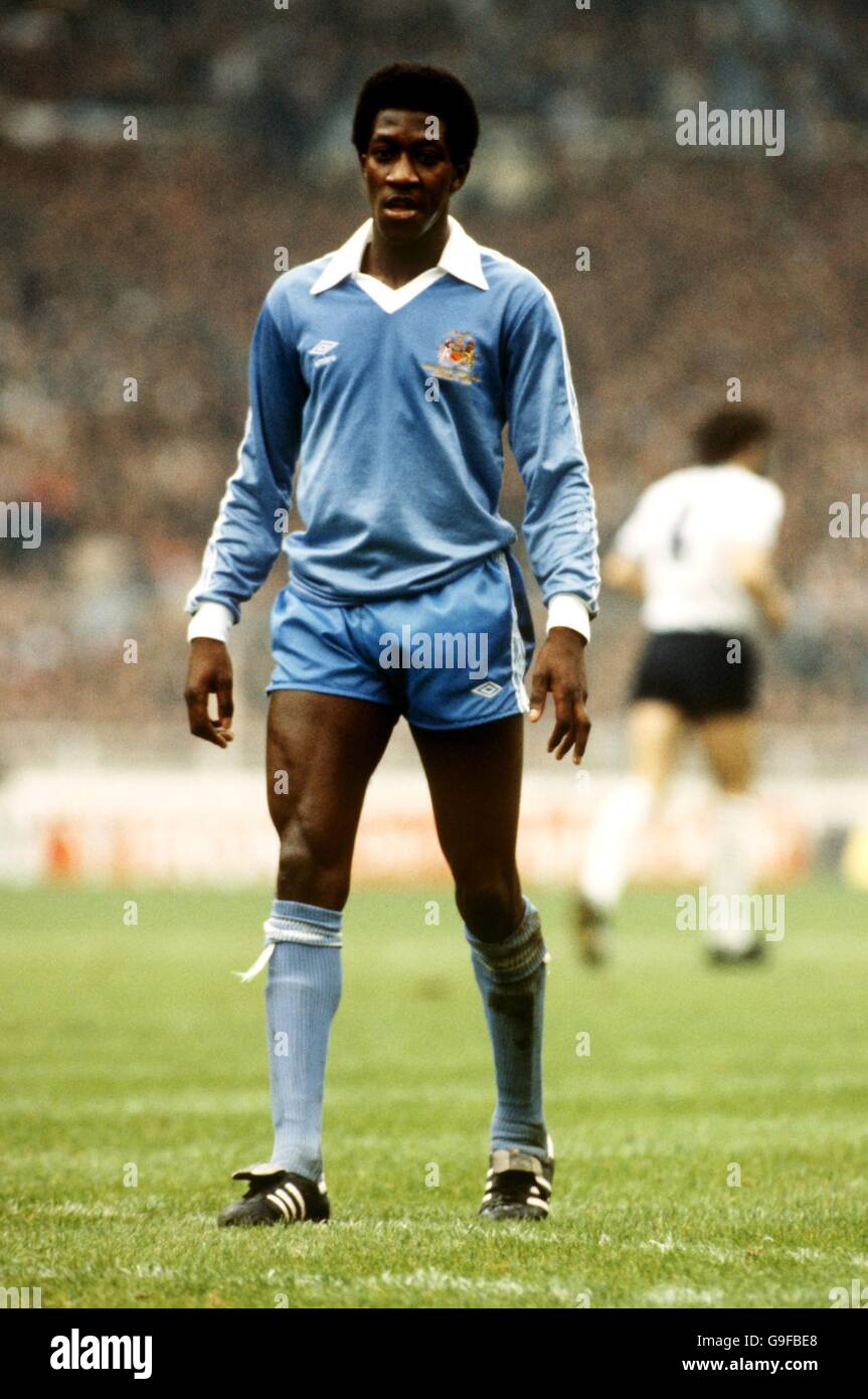 Dave bennett manchester city hi-res stock photography and images - Alamy