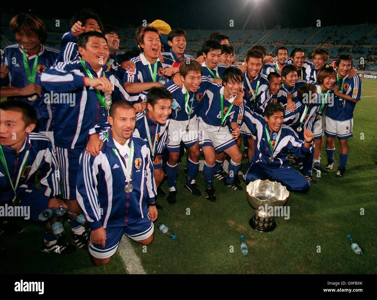 Soccer - Asian Cup 2000 - Final - Saudi Arabia v Japan. The Japan team ...
