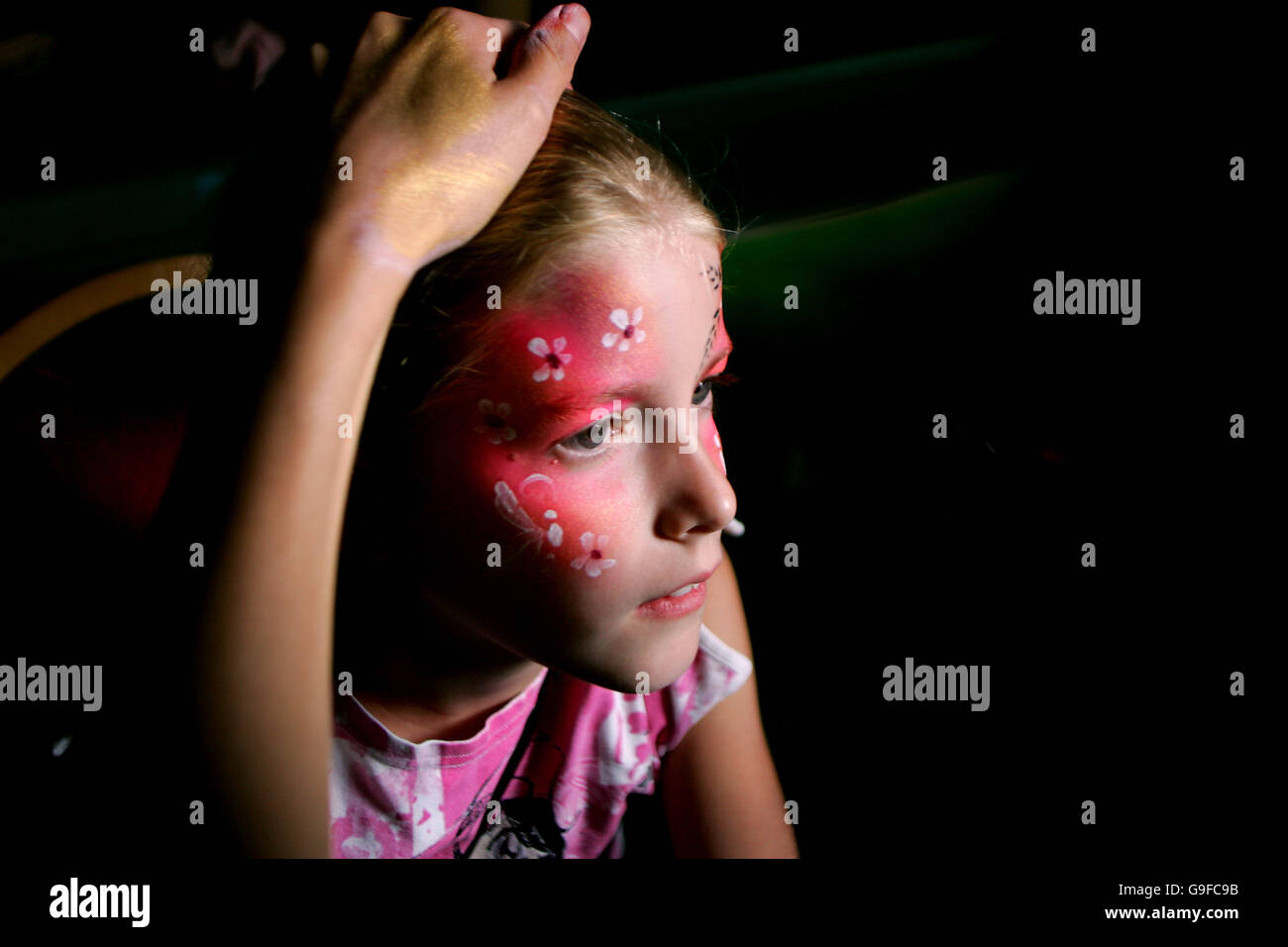 Cricket face painting facepaint hi-res stock photography and images - Alamy