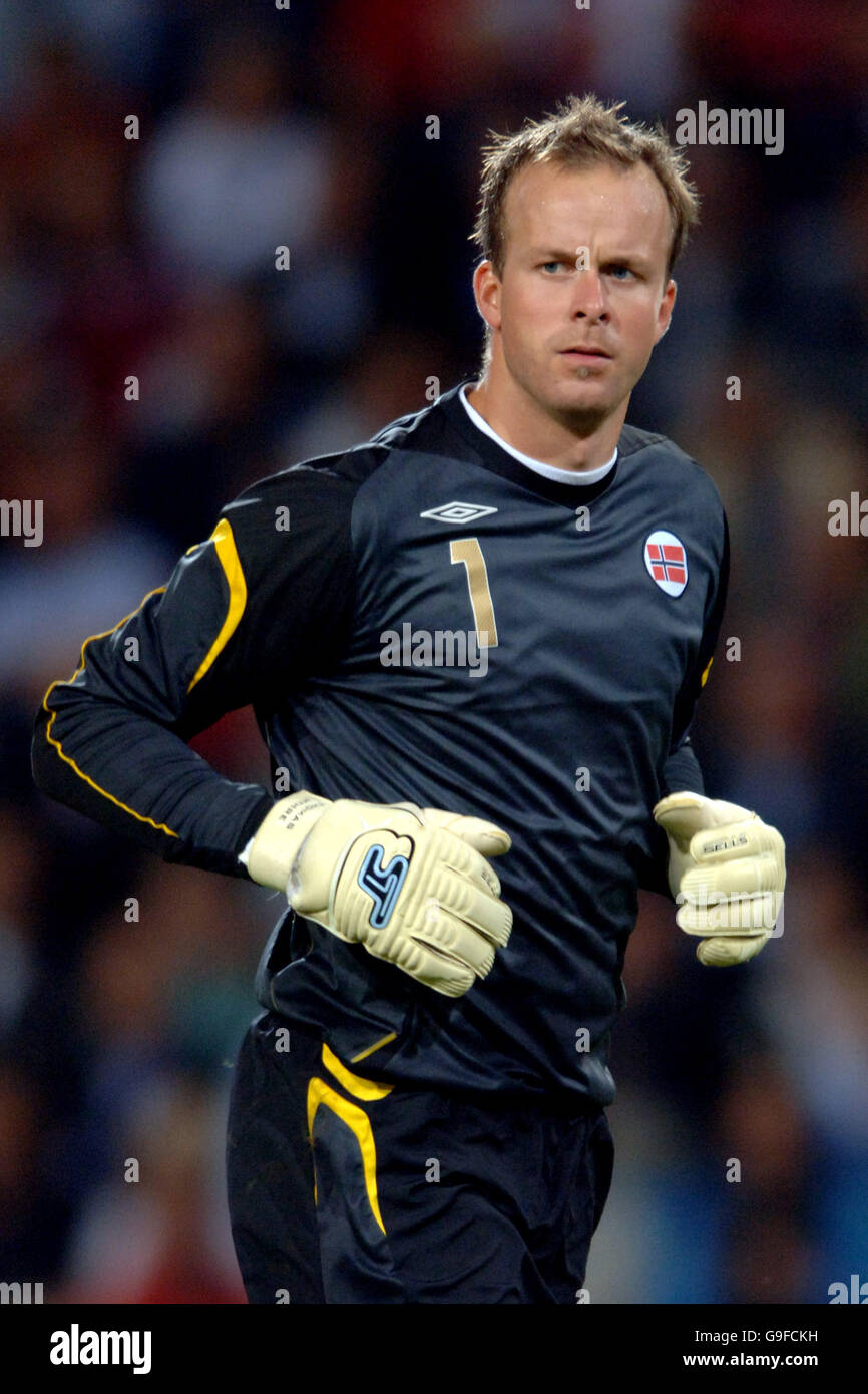 Soccer - International Friendly - Norway v Brazil - Ullevaal Stadium ...