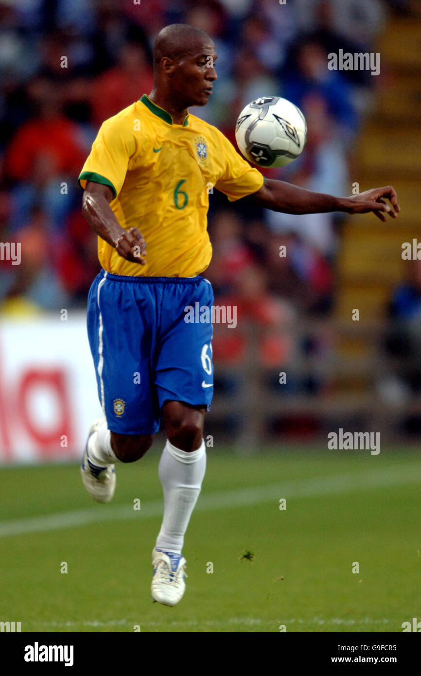 Soccer - International Friendly - Norway v Brazil - Ullevaal Stadium ...