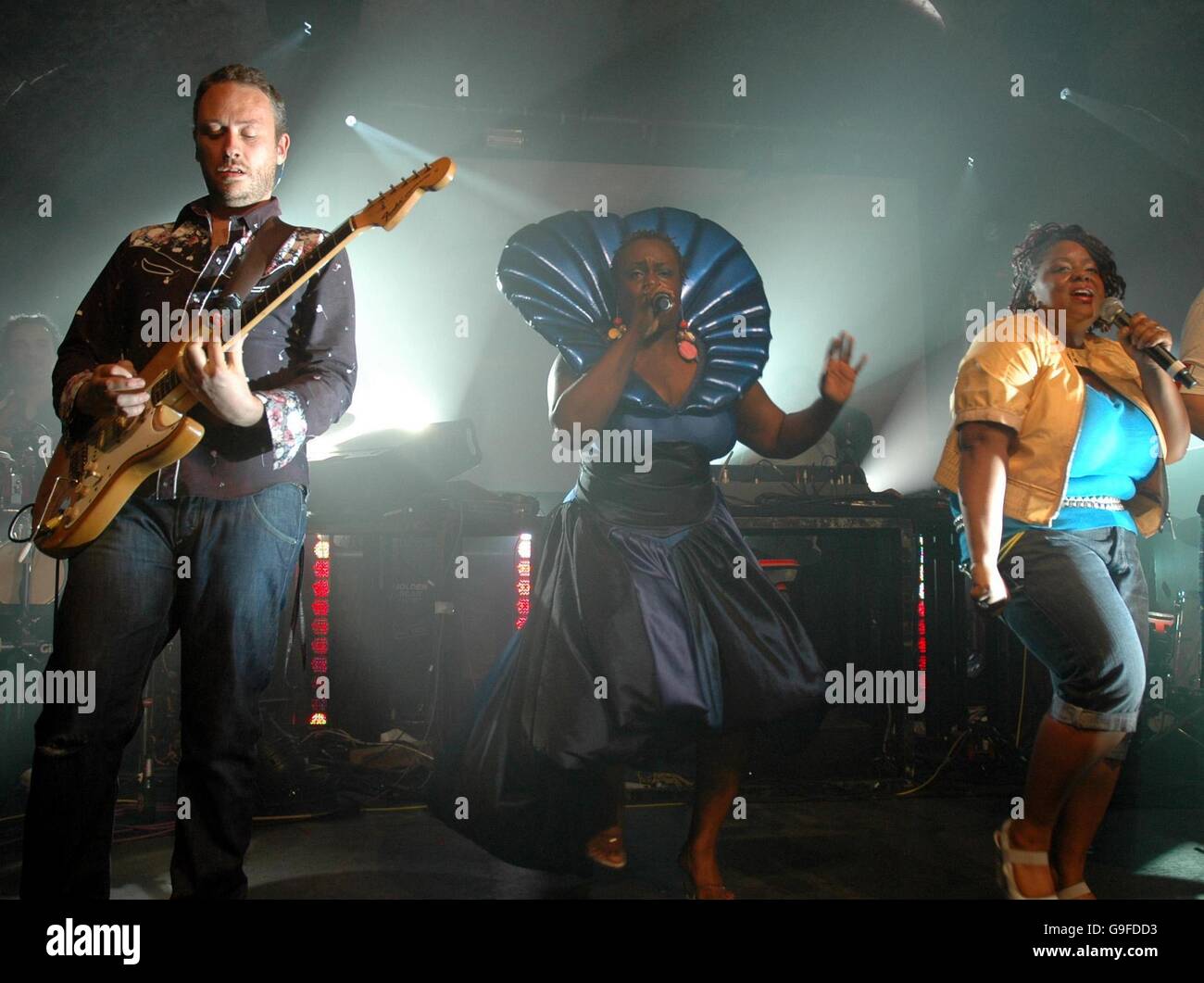 Basement Jaxx T-Mobile Street Gig. Basement Jaxx perform during a T ...