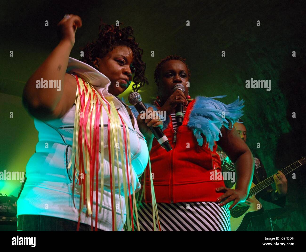 Basement Jaxx T-Mobile Street Gig. Basement Jaxx perform during a T ...