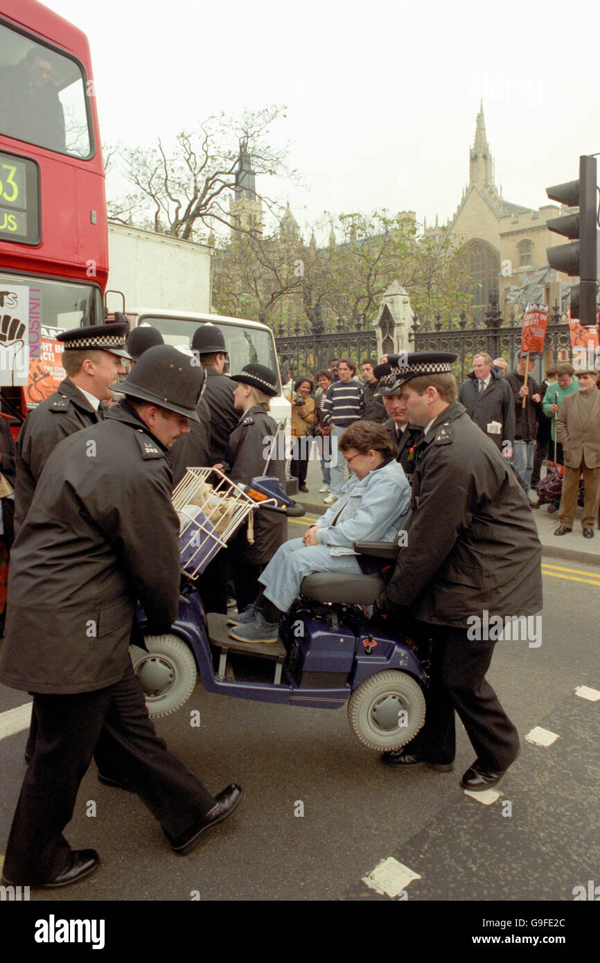 Disability discrimination demo hi-res stock photography and images - Alamy