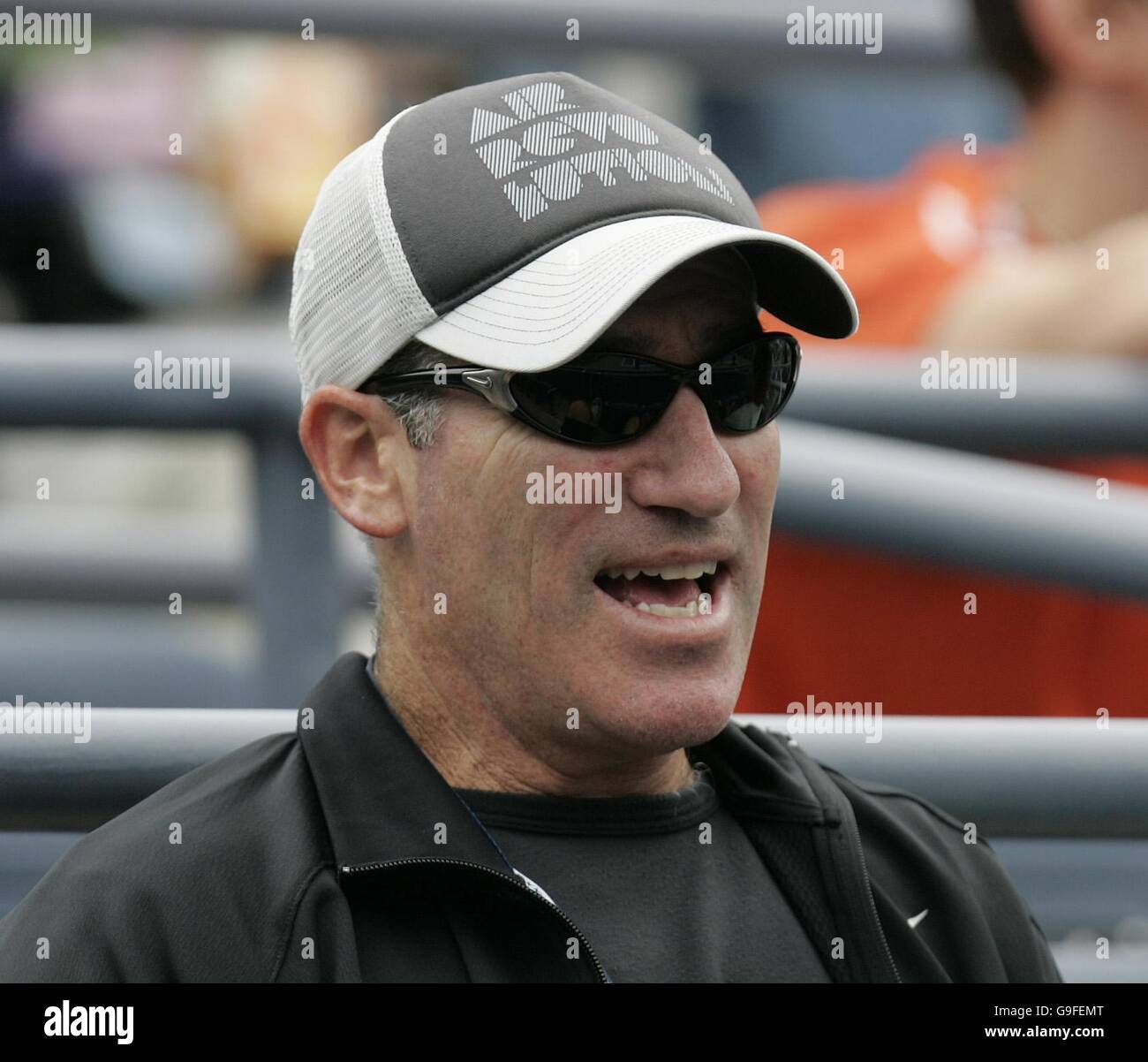 Andrew Murray's coach Brad Gilbert watches his young prodigy in action ...