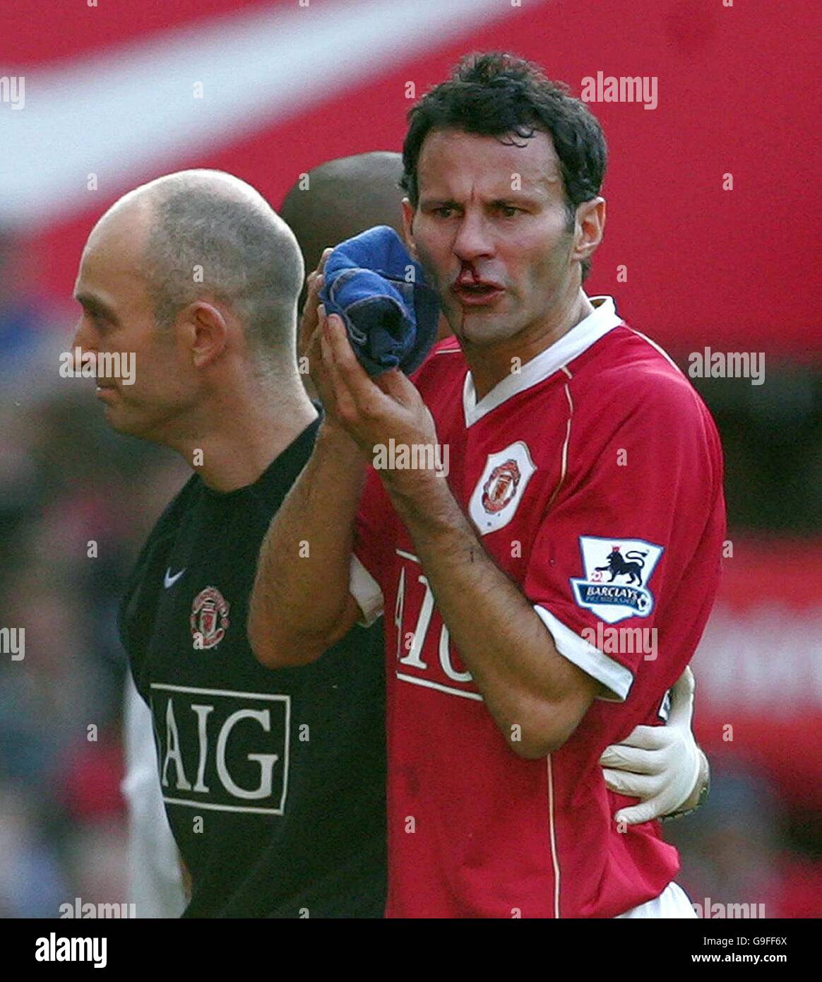 Ryan giggs manchester united face hi-res stock photography and images ...