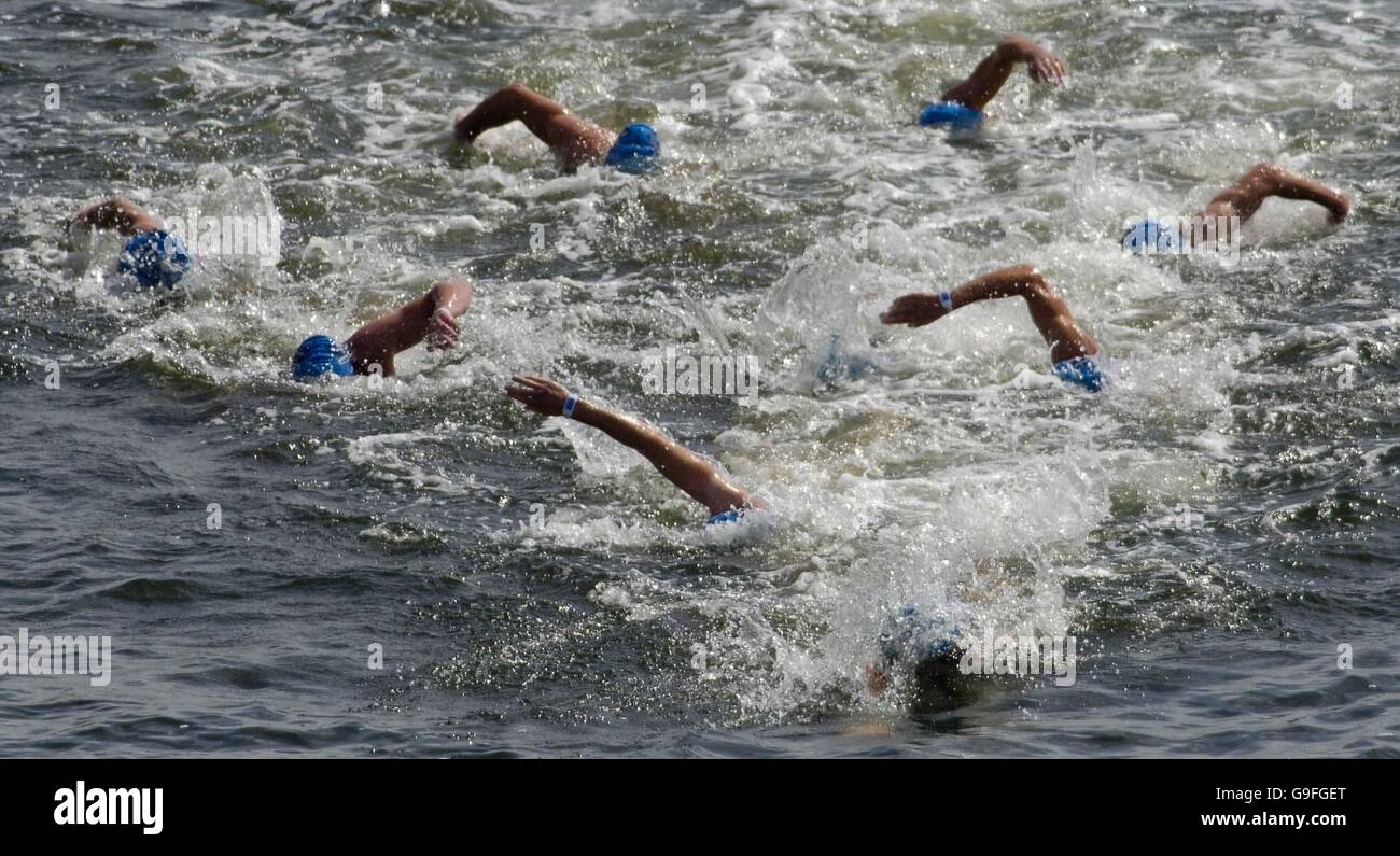 Athletics - The Michelob ULTRA London Triathlon Stock Photo - Alamy