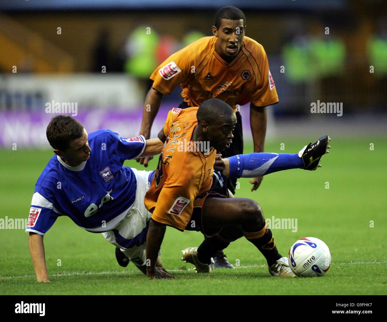 Wolverhampton Wanderers' Rohan Ricketts holds off Ipwich Town's Alex ...