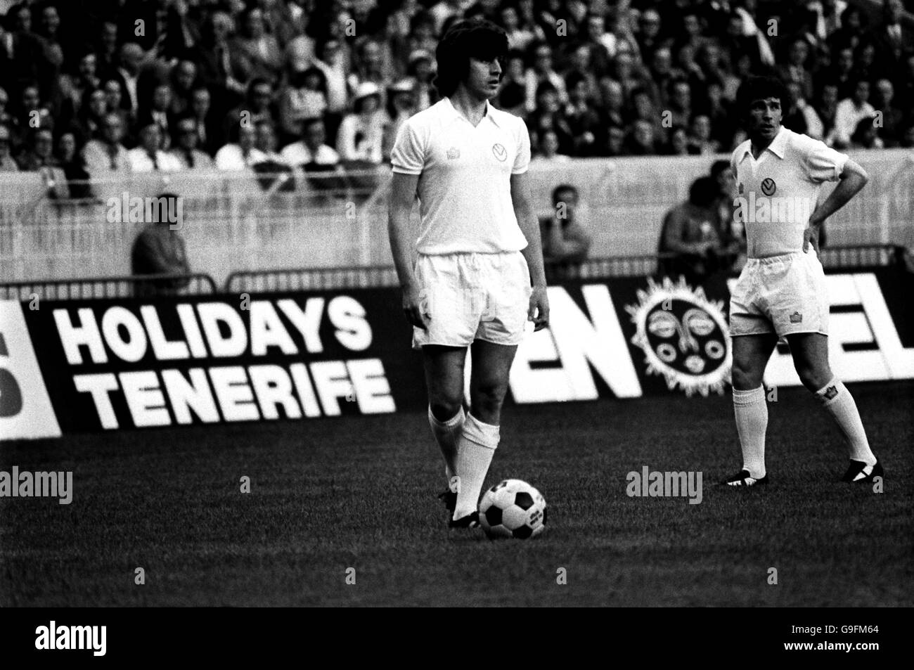 Johnny giles leeds united hi-res stock photography and images - Alamy