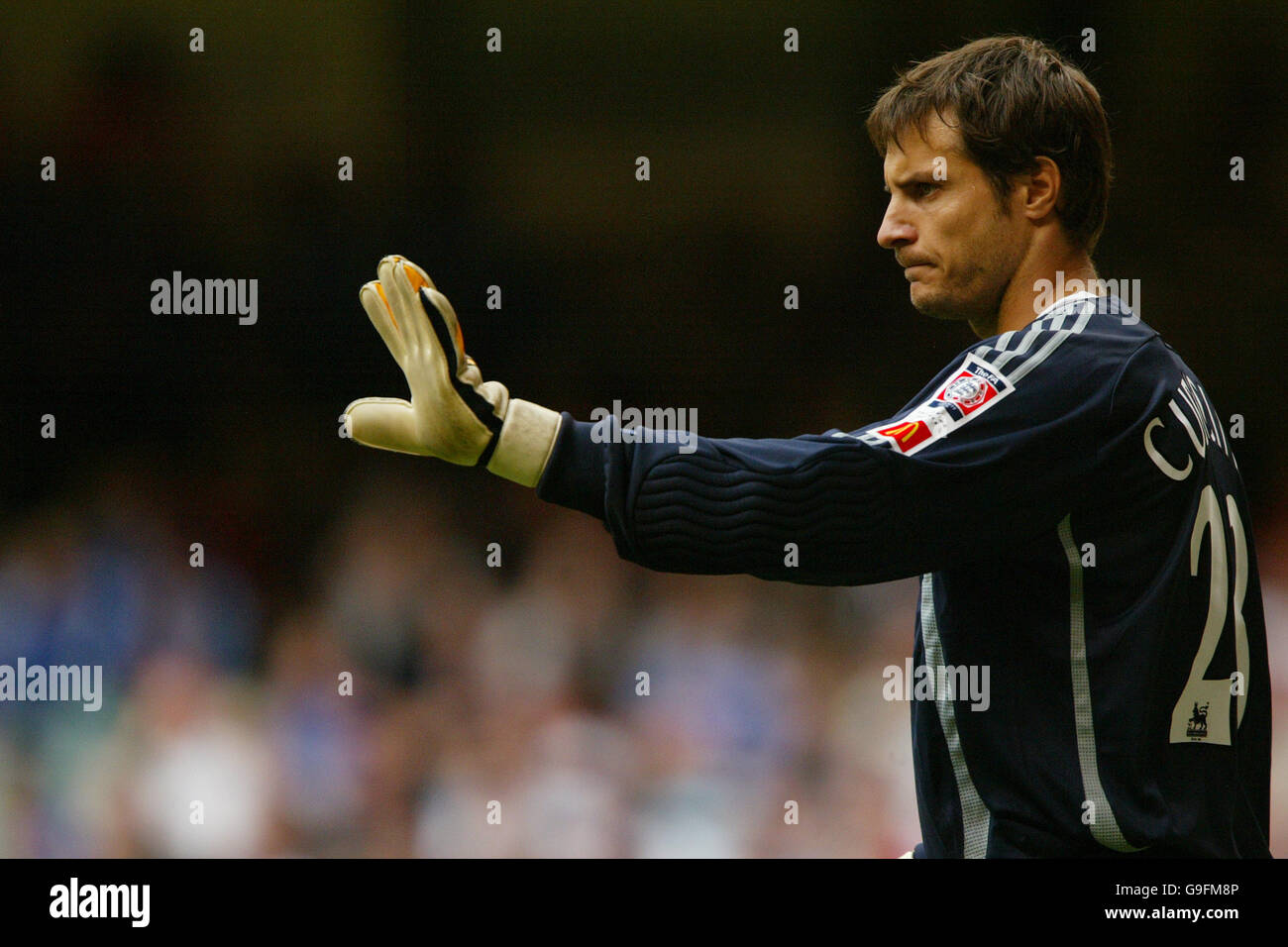 Fa community shield millennium stadium hi-res stock photography and ...