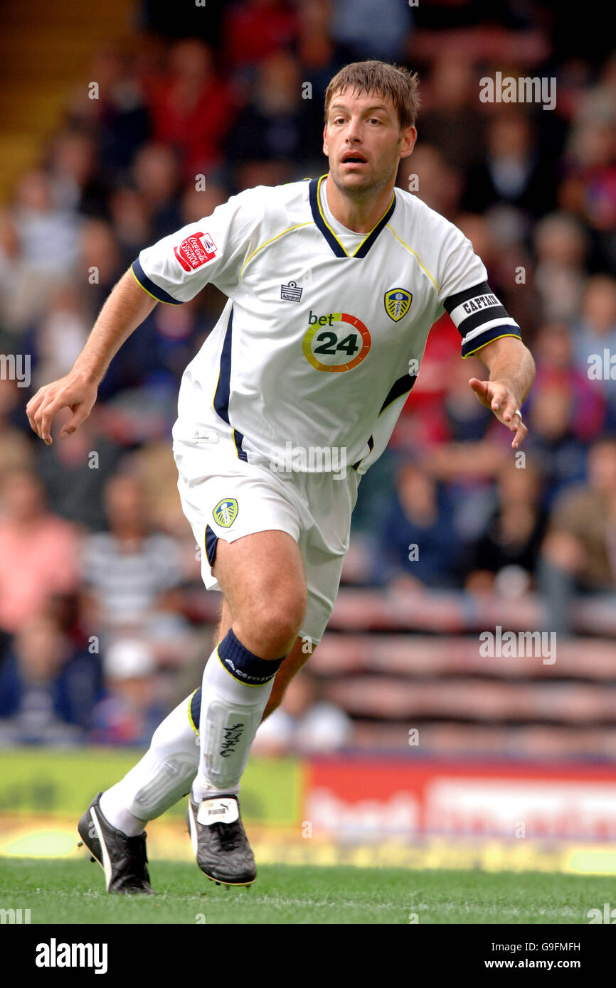 Leeds united paul butler hi-res stock photography and images - Alamy