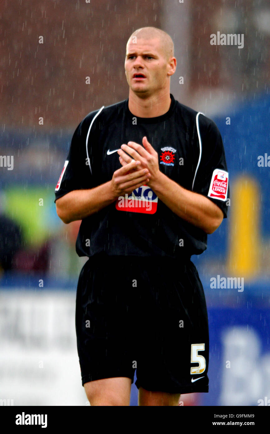 Soccer - Coca-Cola Football League Two - Macclesfield Town v Hartlepool ...
