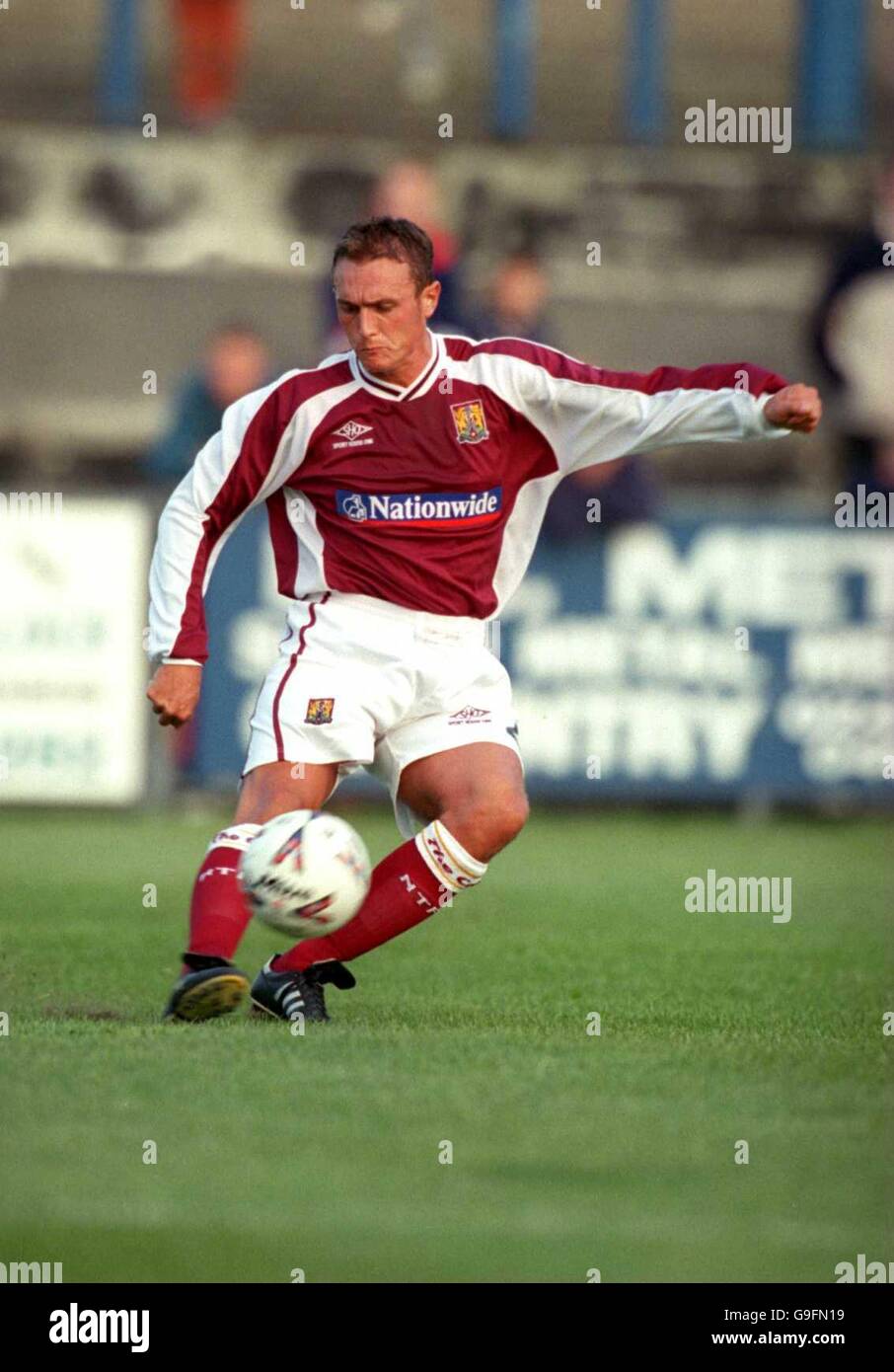 Soccer - Friendly - Nuneaton Borough v Northampton Town Stock Photo - Alamy