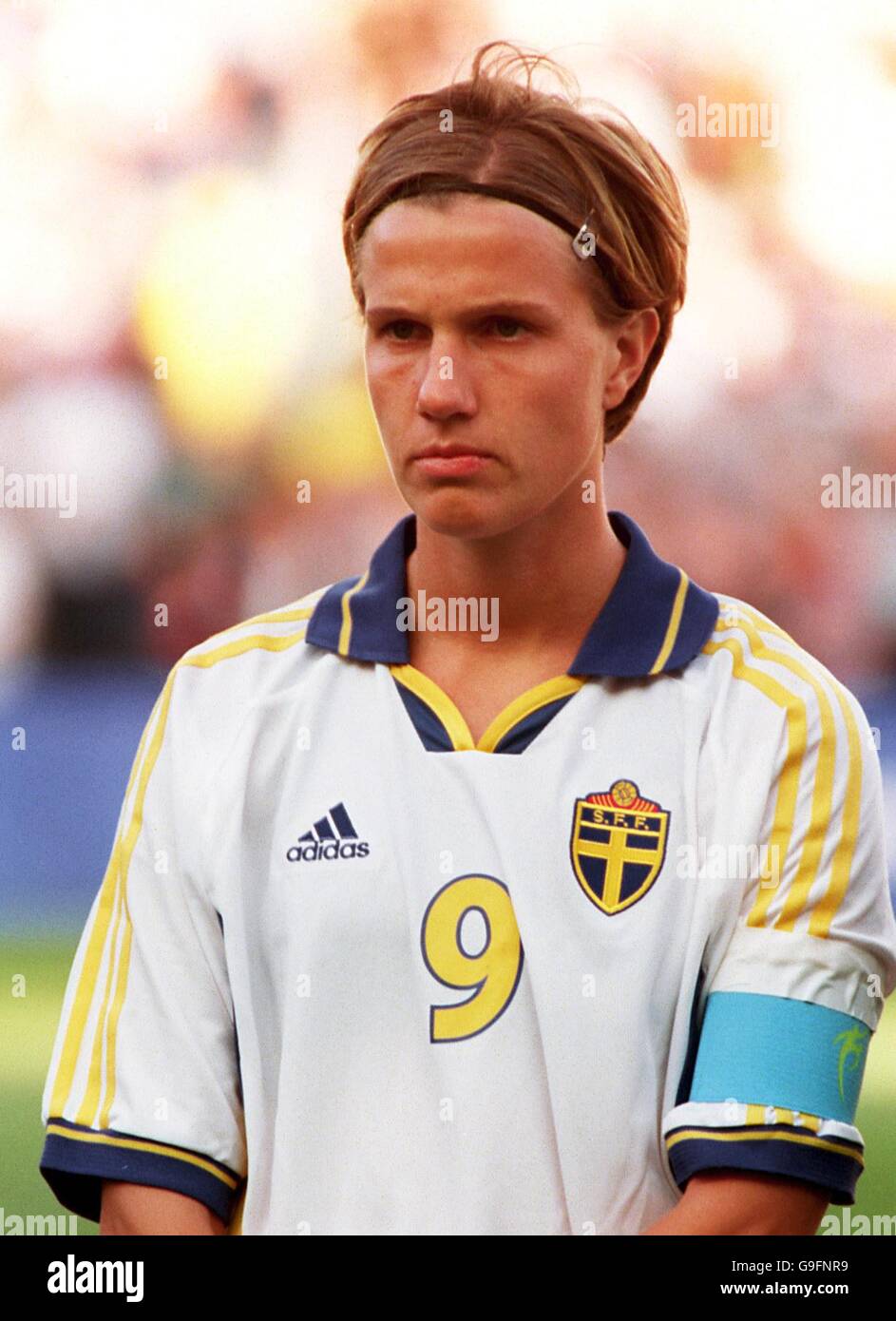 Sydney olympic games football hi-res stock photography and images - Alamy