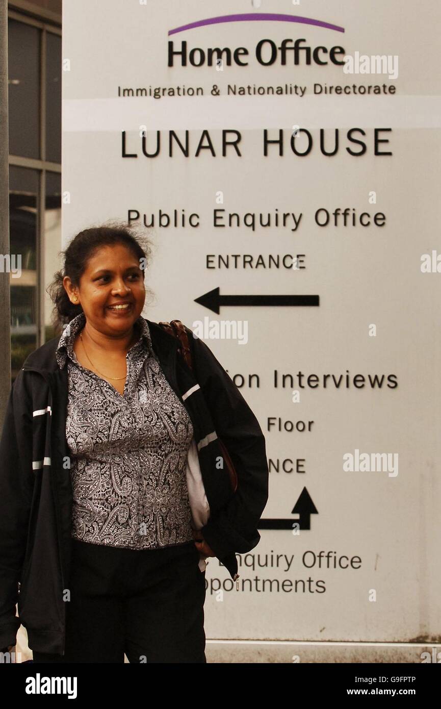 Houses headquarters immigration hi-res stock photography and images - Alamy