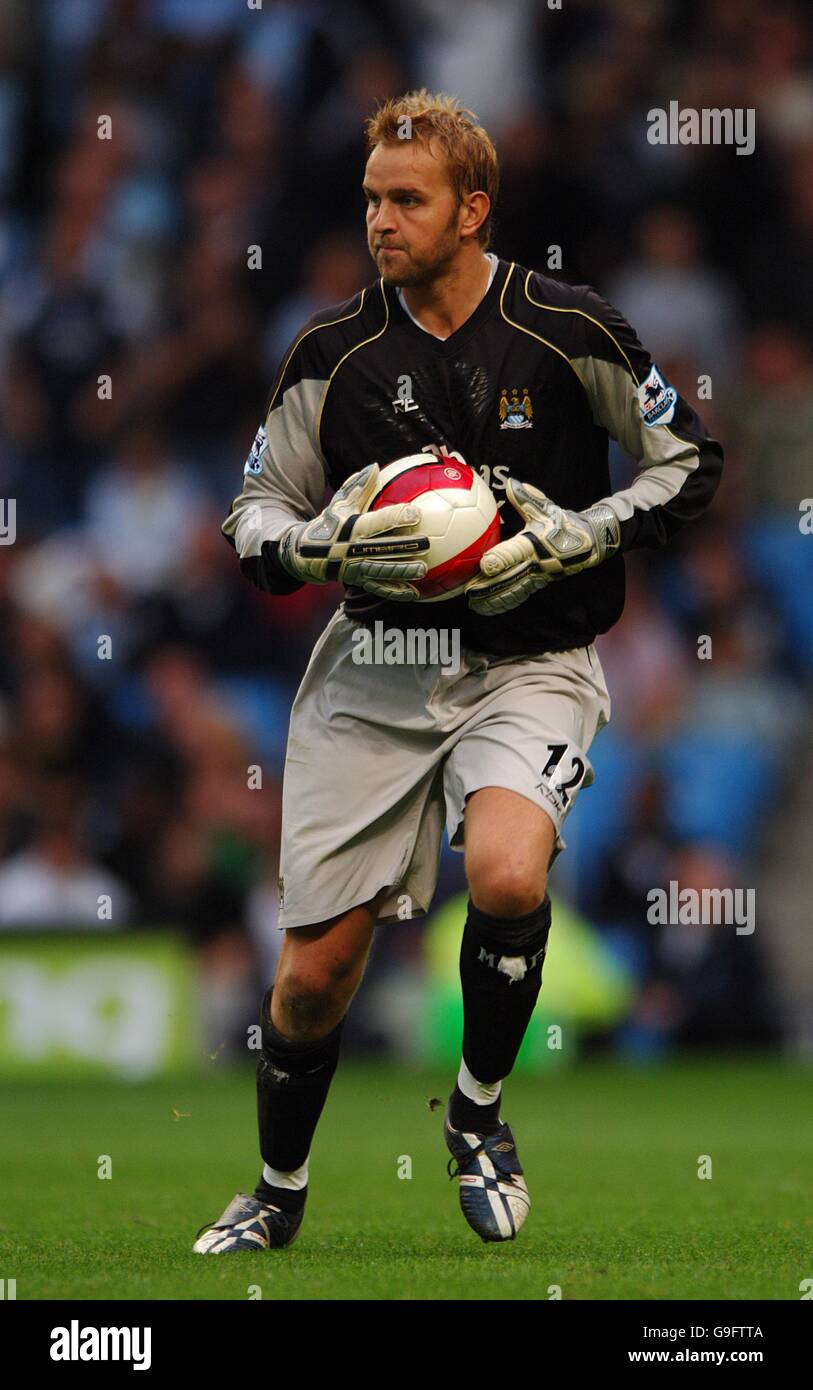 Manchester city goalkeeper nicky weaver hi-res stock photography and ...