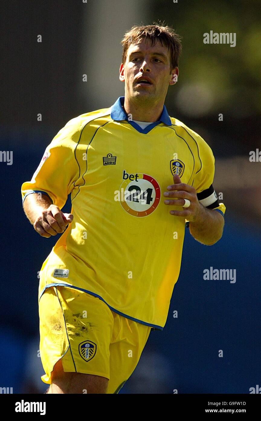 Leeds united paul butler hi-res stock photography and images - Alamy
