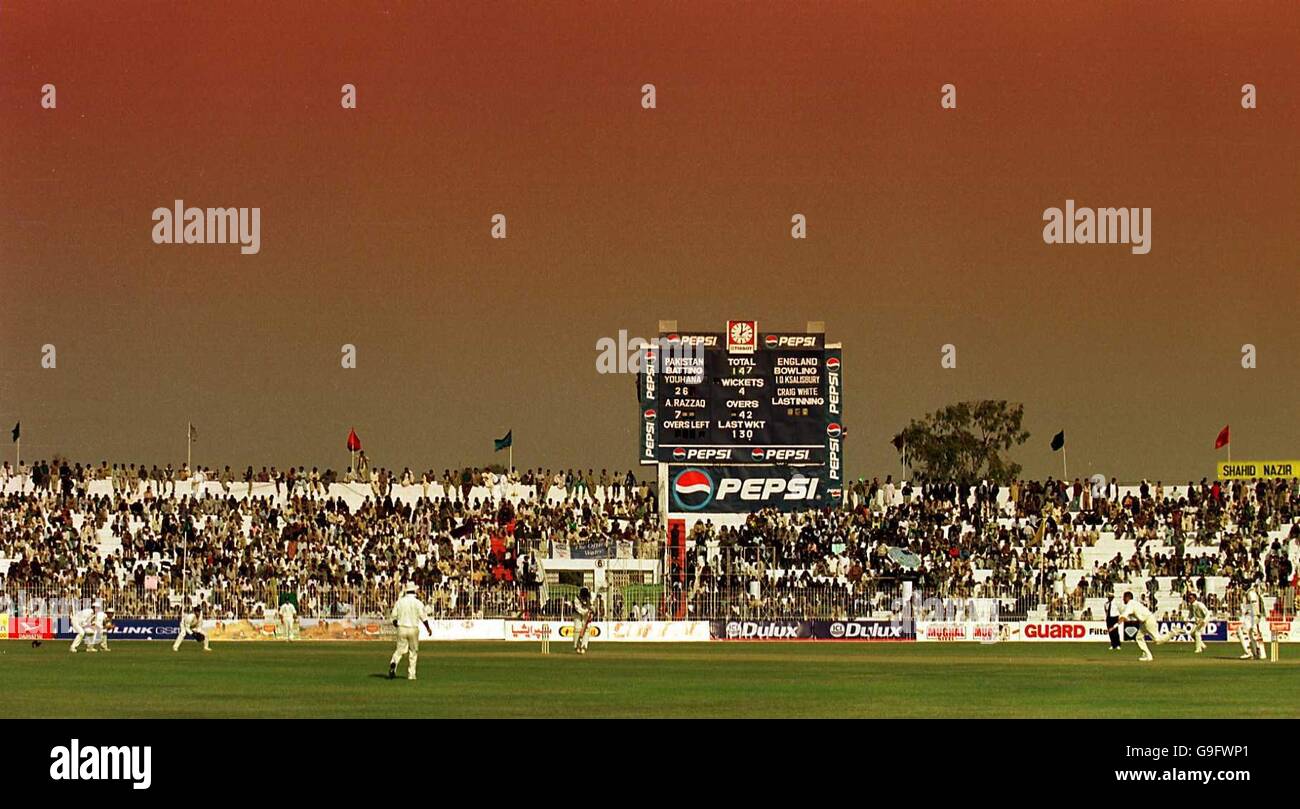 Craig white cricket pakistan hi-res stock photography and images - Alamy