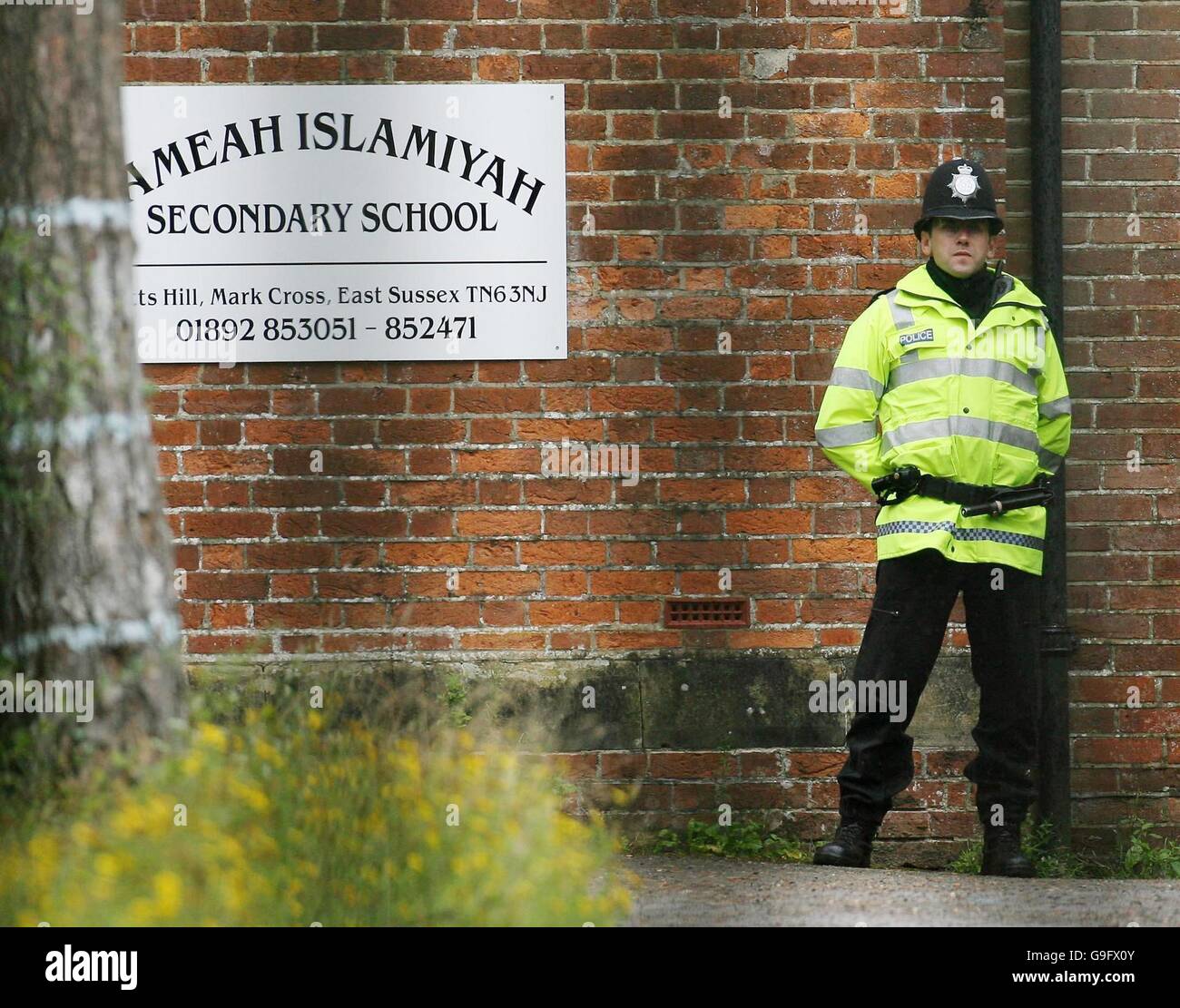 Police seal off the Jameah Islamiyah Secondary School in Mark Cross ...