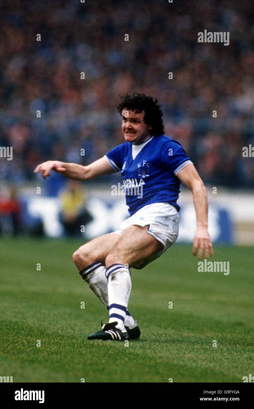 Soccer - Milk Cup Final - Liverpool v Everton. John Bailey, Everton ...