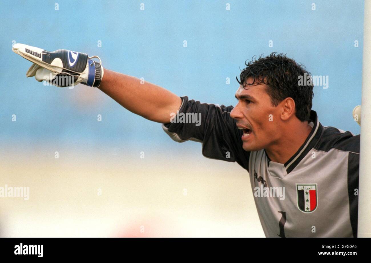 Soccer - Asian Cup 2000 - Quarter Final - Japan v Iraq Stock Photo - Alamy