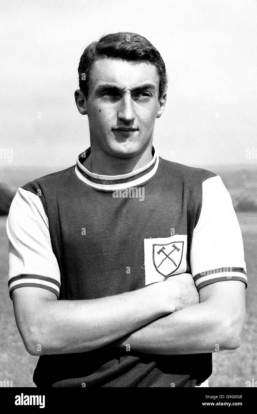 Roger hugo Black and White Stock Photos & Images - Alamy