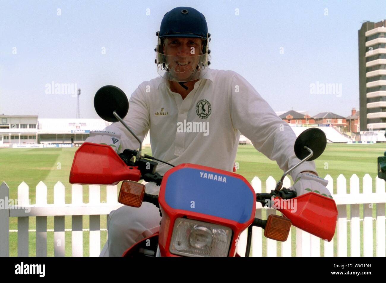CHRIS BROAD. NOTTINGHAMSHIRE ON HIS MOTOR BIKE AT TRENT BRIDGE Stock ...
