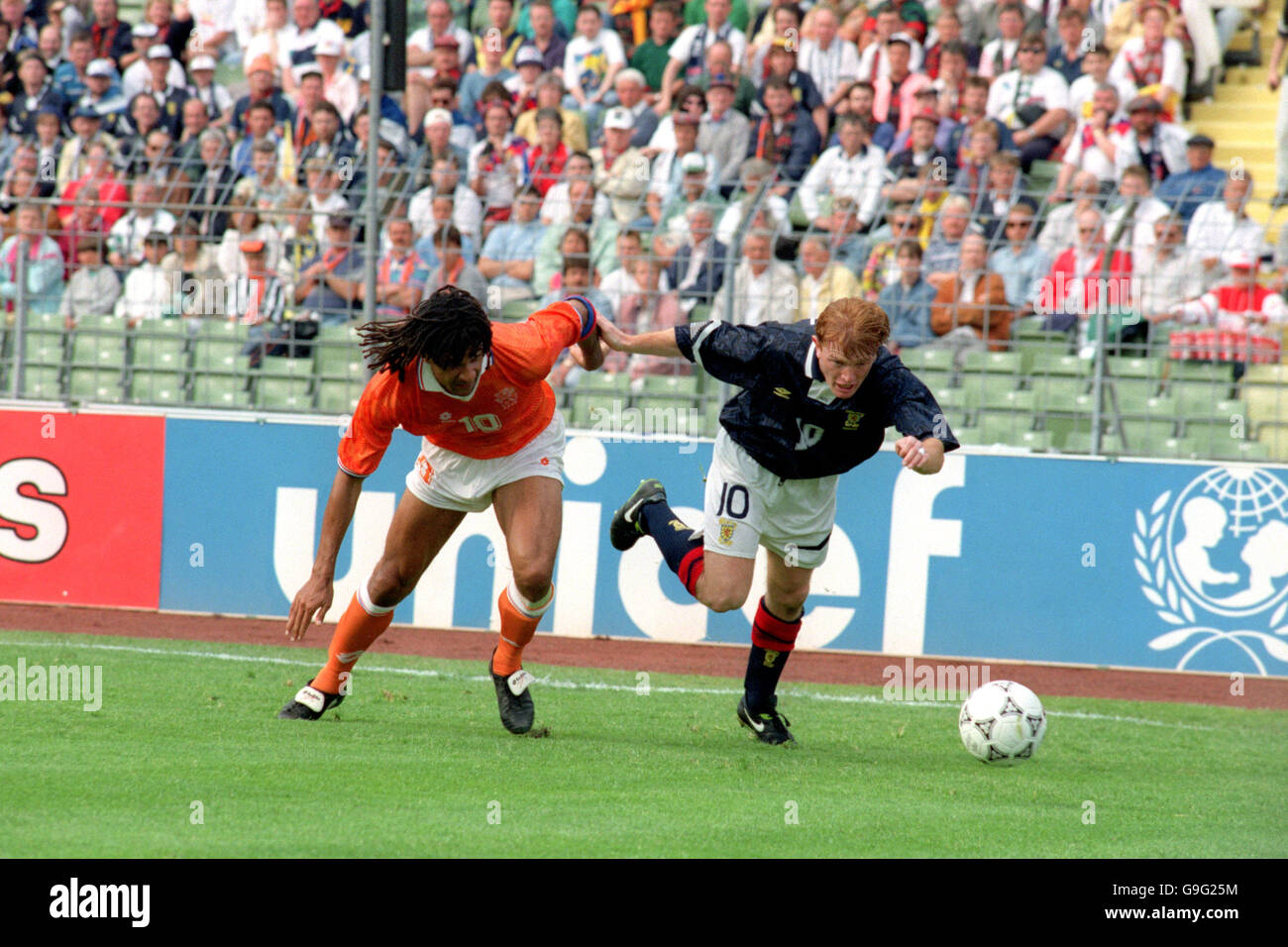 Soccer - European Championships - Netherlands v Scotland Stock Photo ...
