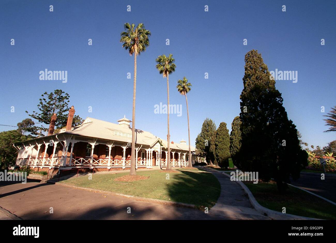 Sydney 2000 olympic village hi-res stock photography and images - Alamy