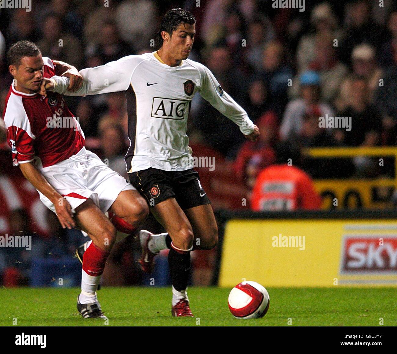 Manchester United's Cristiano Ronaldo and Charlton Athletic's Luke ...