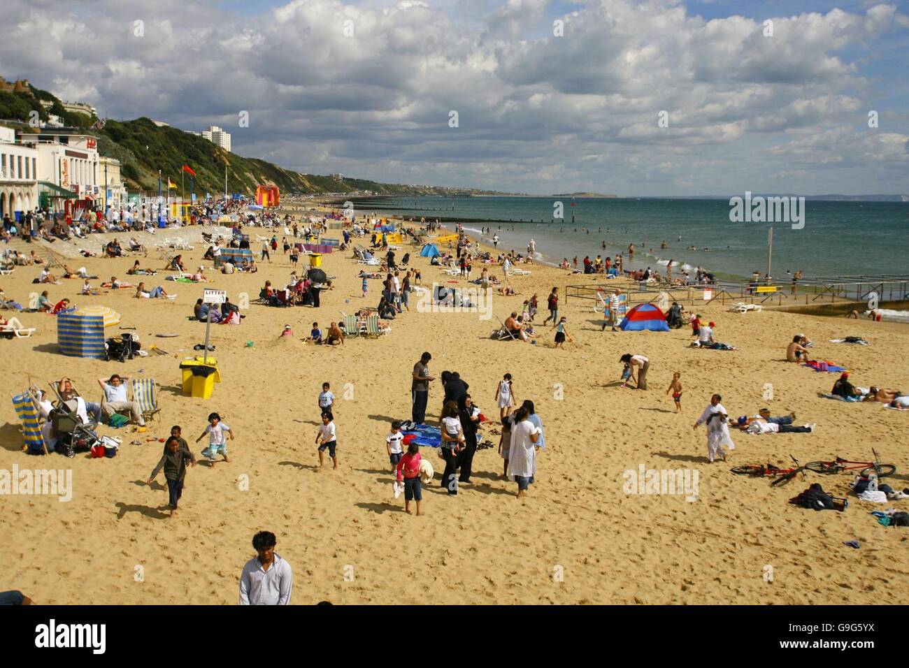 Public Showers On The Beach High Resolution Stock Photography and ...