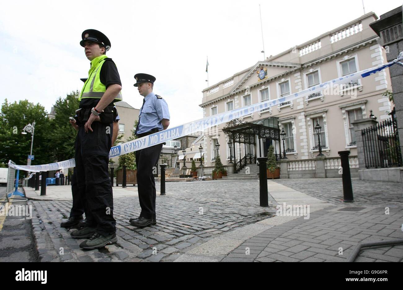 Suspect device hi-res stock photography and images - Alamy